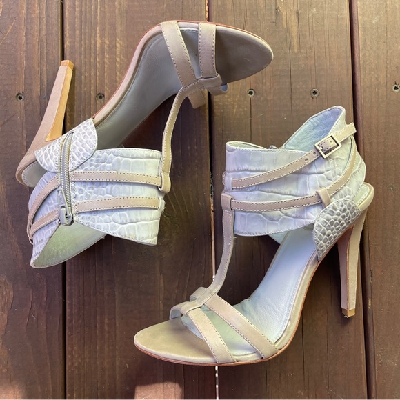 Classiques Entier | Shoes | Classifies Entier Amandalea Greycroc Heels ...